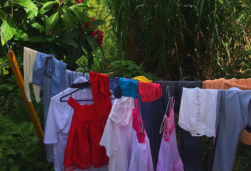 How To Hand Wash Clothes NICA Style In 5 Steps - 43BlueDoors