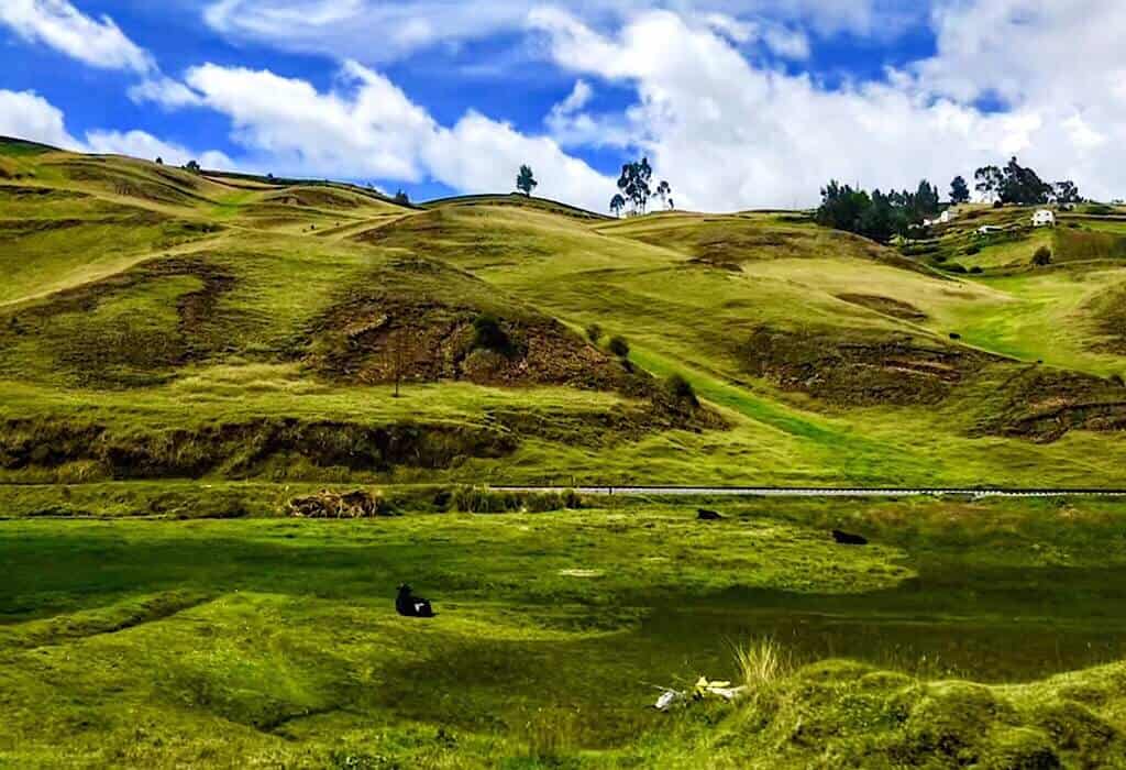 Five Things to Do in ECUADOR - 43BlueDoors